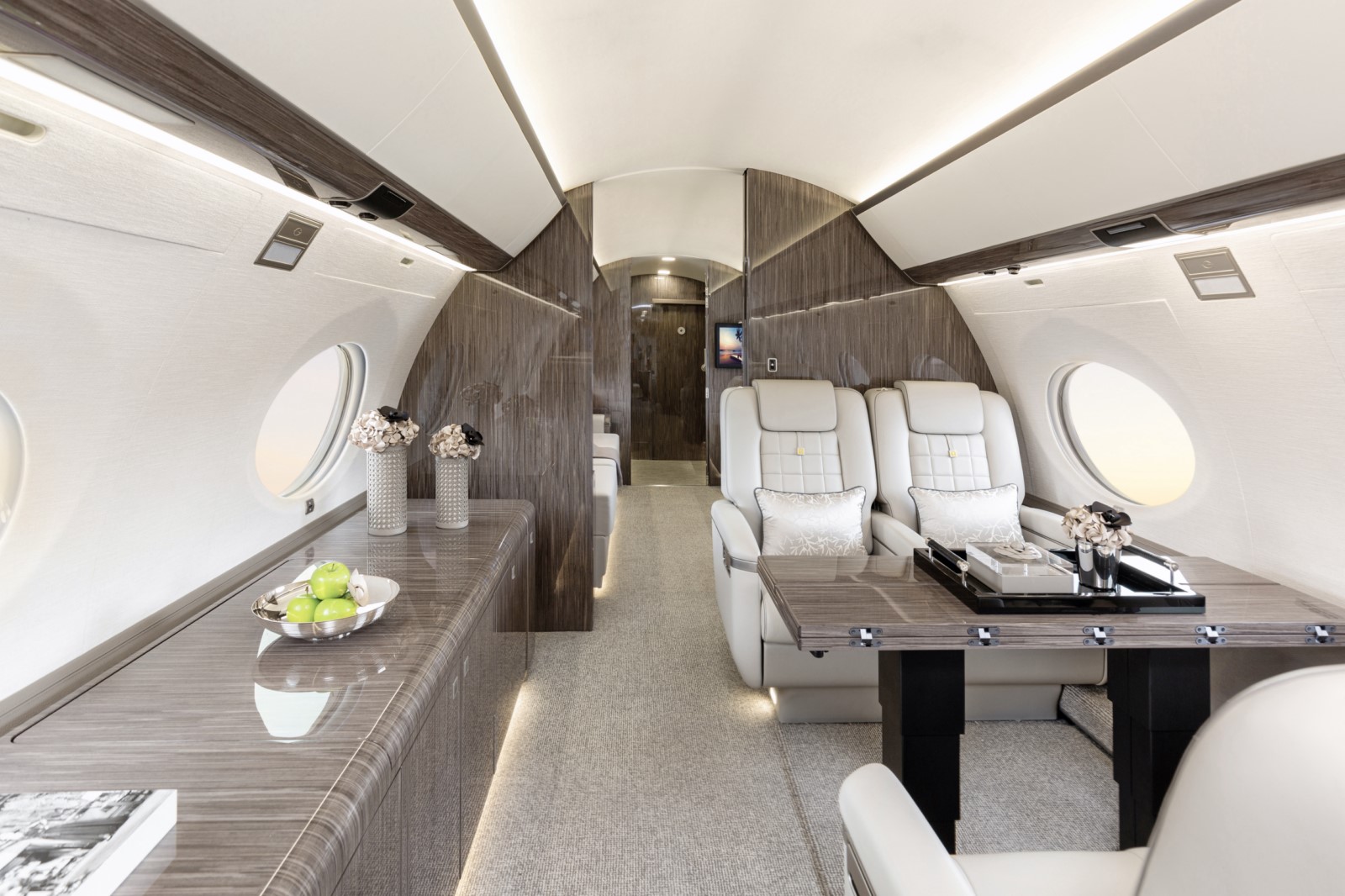 GULFSTREAM 650ER LX-JLK | Private Jet | Global Jet